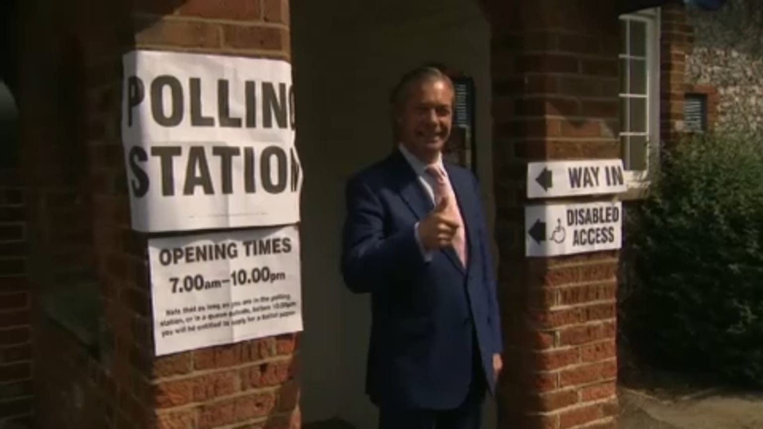 Nigel Farage's Brexit Party biggest winner in UK's Euro election vote ...