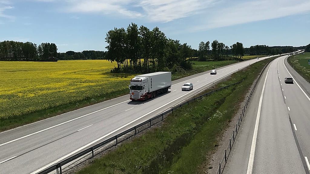 Sweden is building the world's first permanent electrified road for EVs ...
