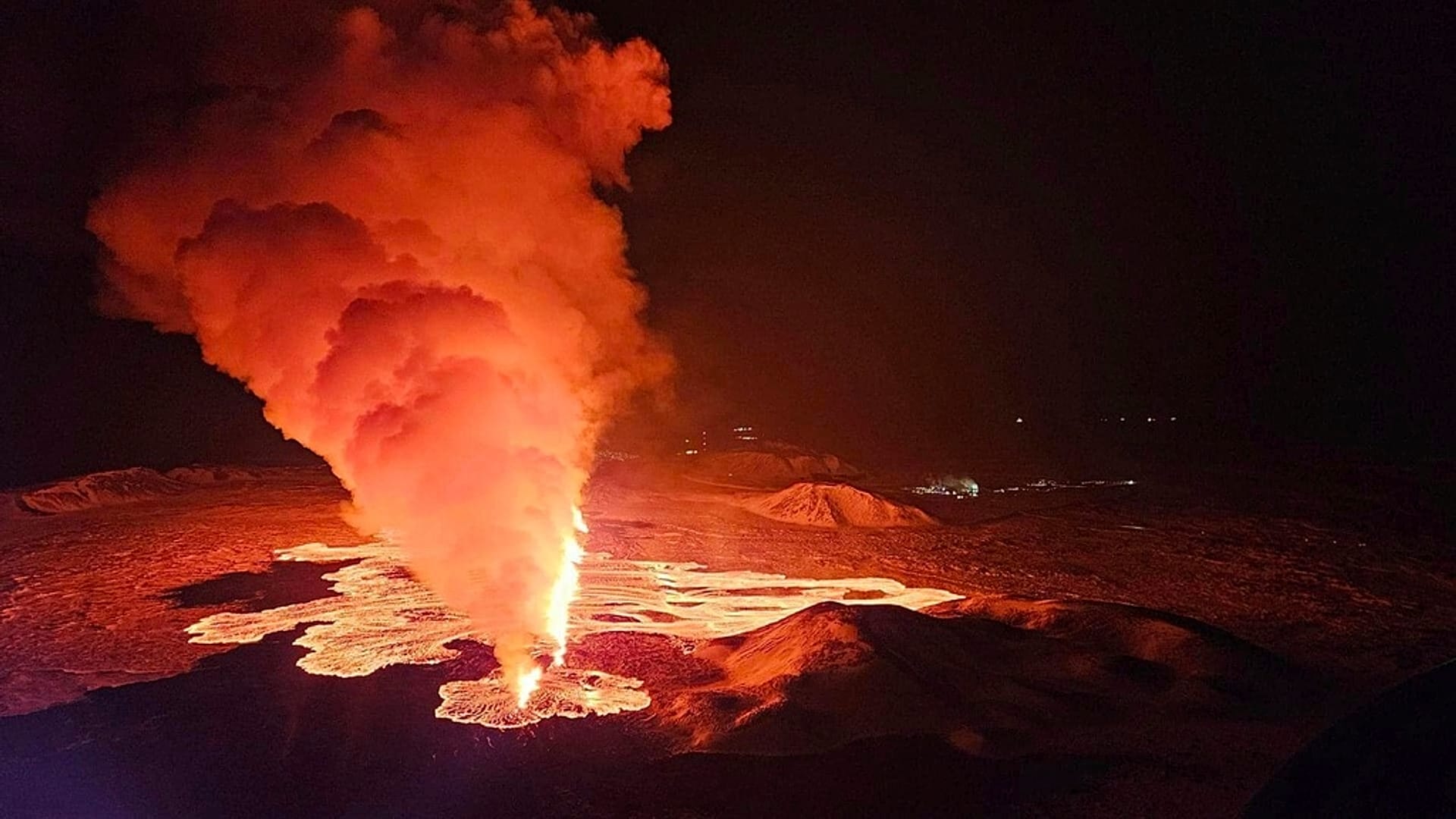 Iceland's volcano erupts for the third time since December | Euronews