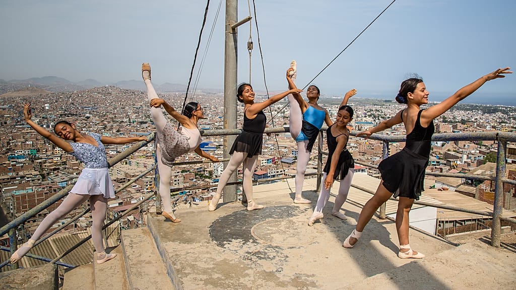 Watch: The young ballet dancers reaching for the sky in Peru | Euronews