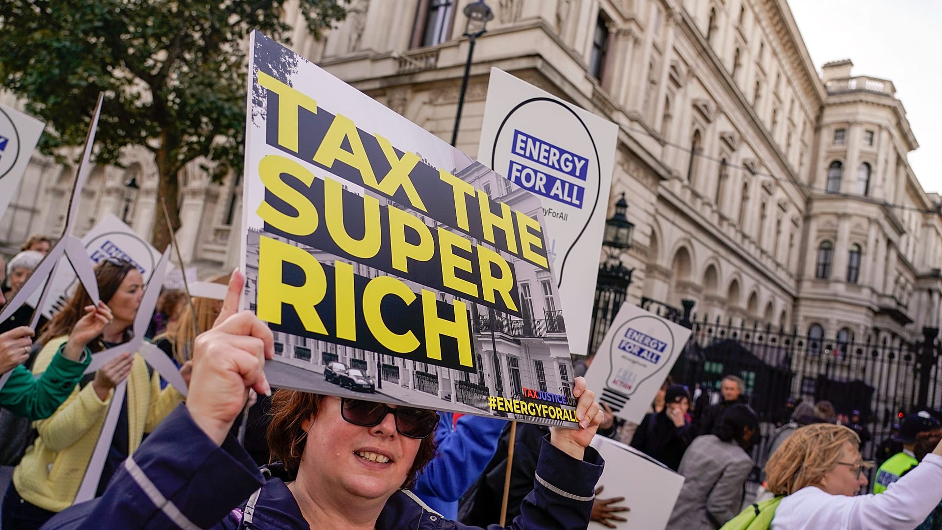 Will finance ministers finally agree a new €230bn global billionaire ...
