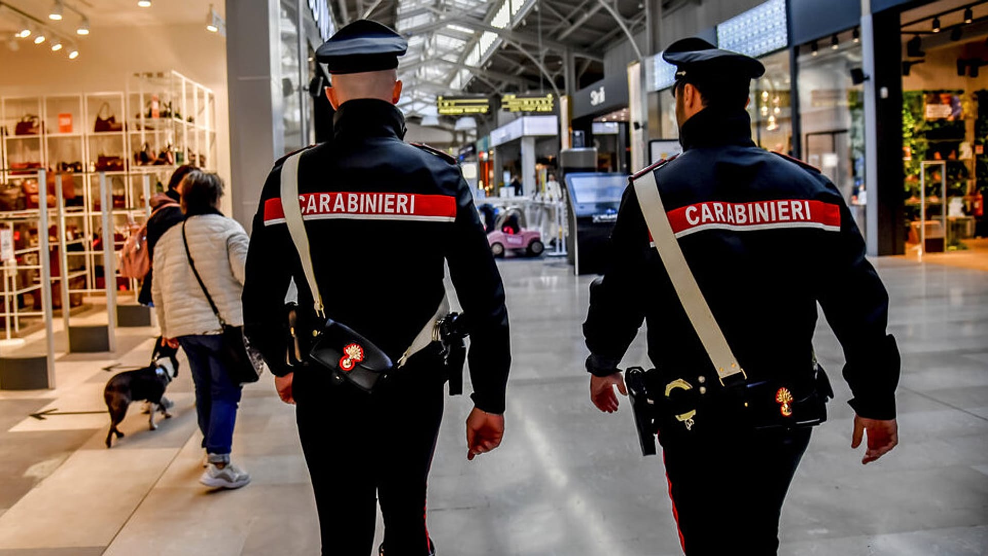Italian police arrest around 150 people in major raid on Sicilian mafia ...