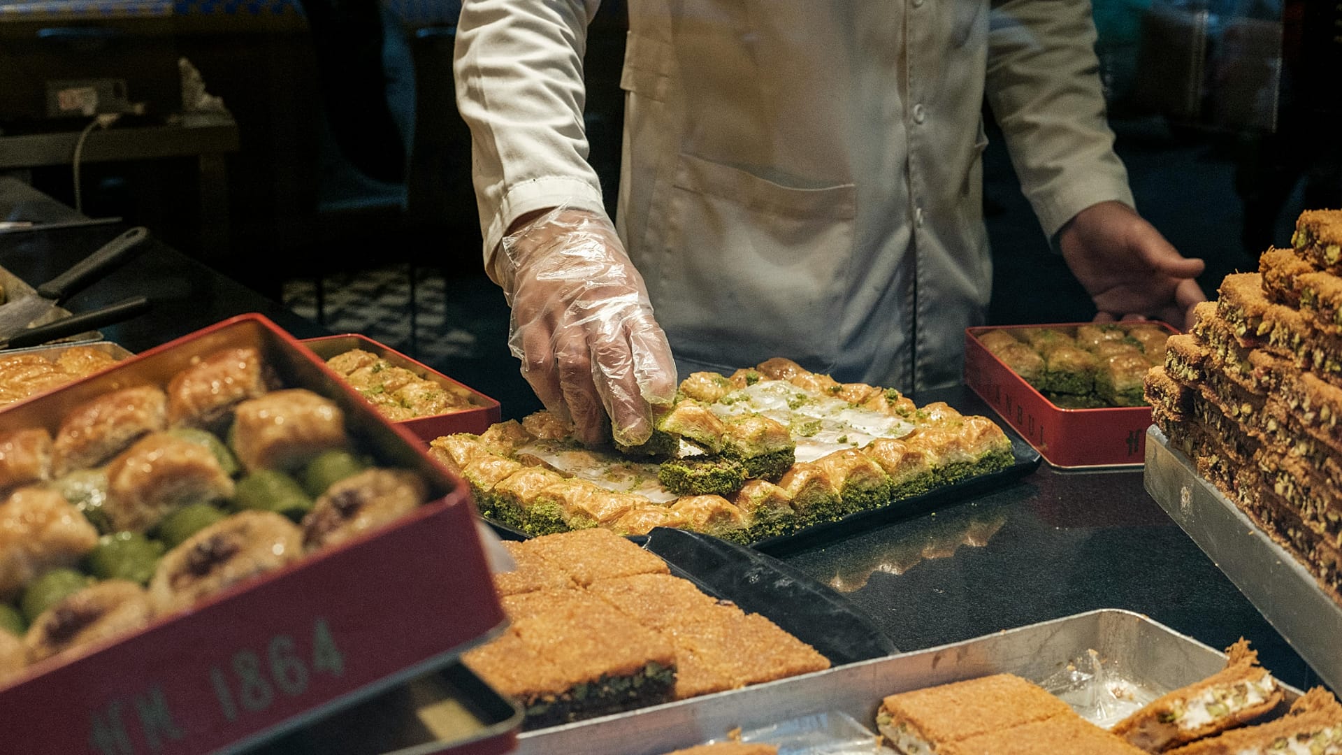 Video. Baklava production doubles during Ramadan to meet sweet demand ...