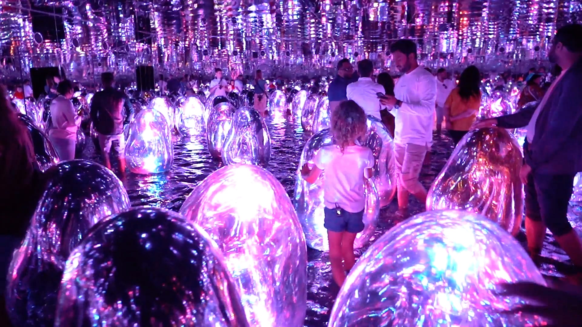 Video. Immersive teamLab Phenomena opens in Abu Dhabi’s cultural ...