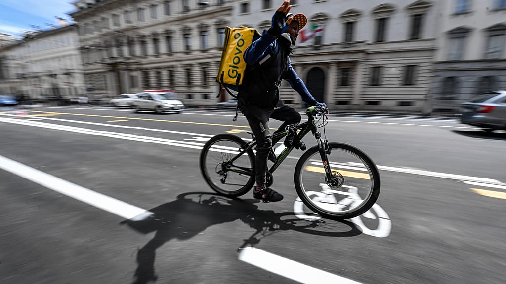 EU clears €4.1bn Just Eat takeover but prevents food delivery mega ...