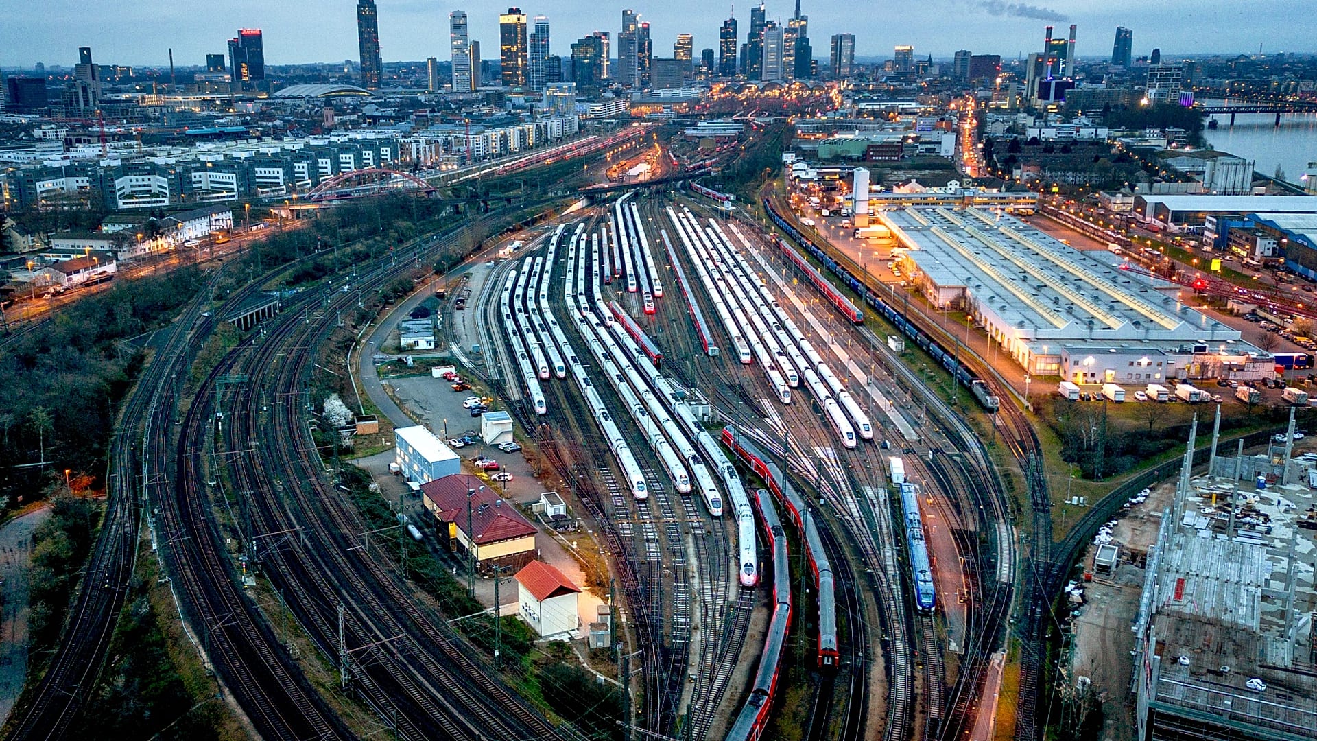 All aboard: High-speed train links for travel to major European cities ...