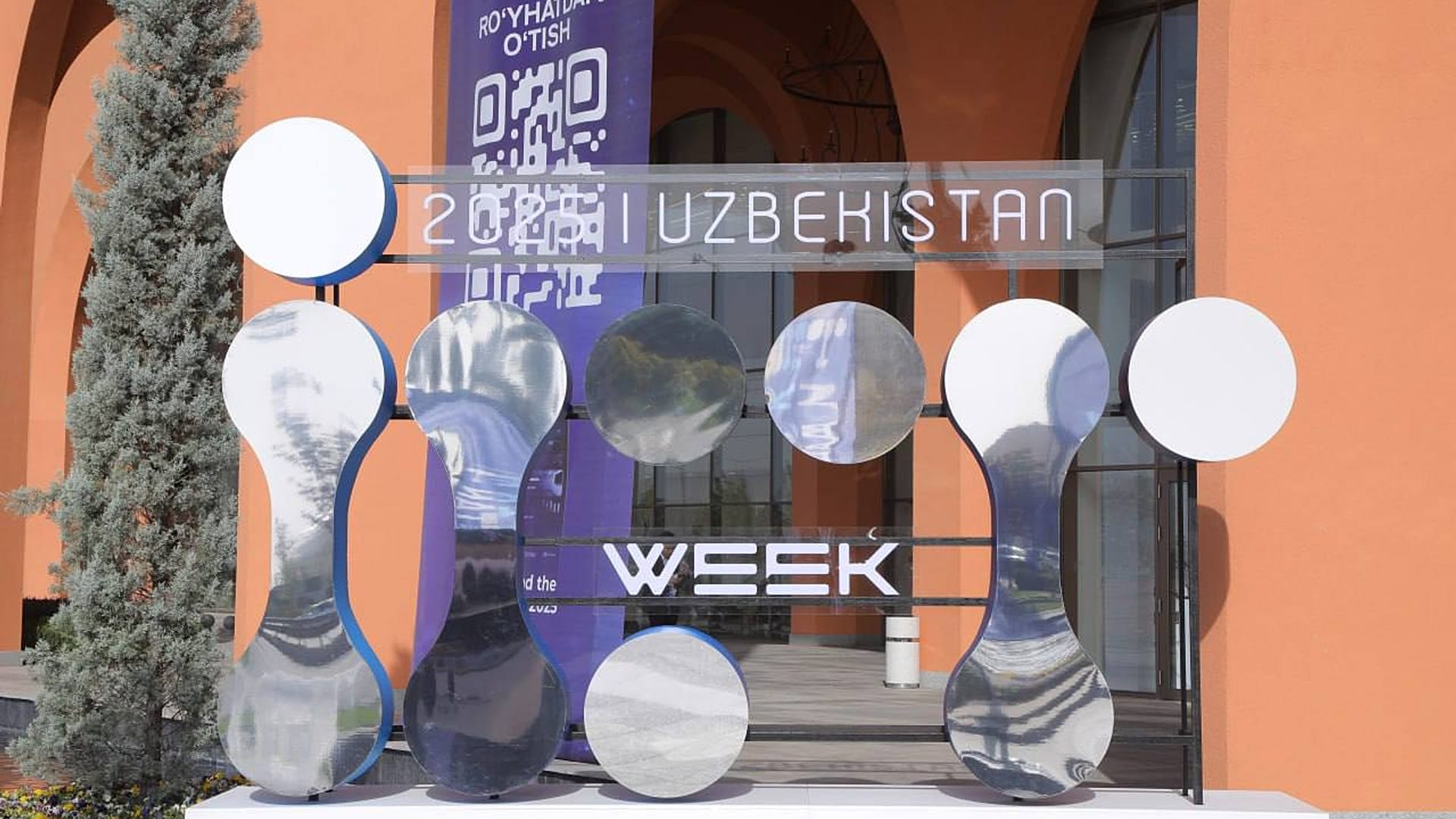 Uzbekistan’s ICT Week 2025: How Central Asia is becoming a global AI ...
