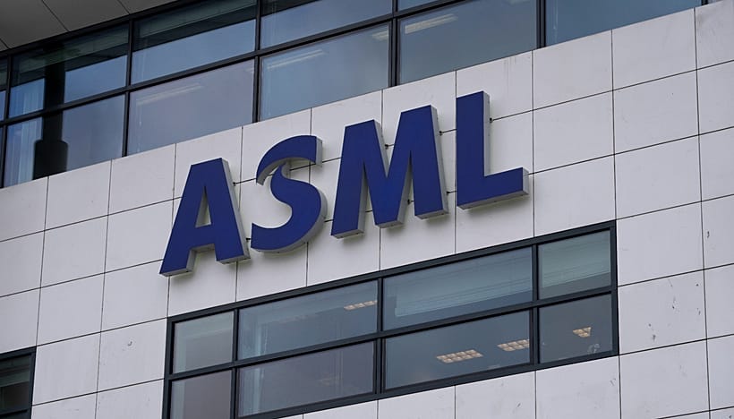 ASML gains on earnings beat, but warns of China sales decline | Euronews