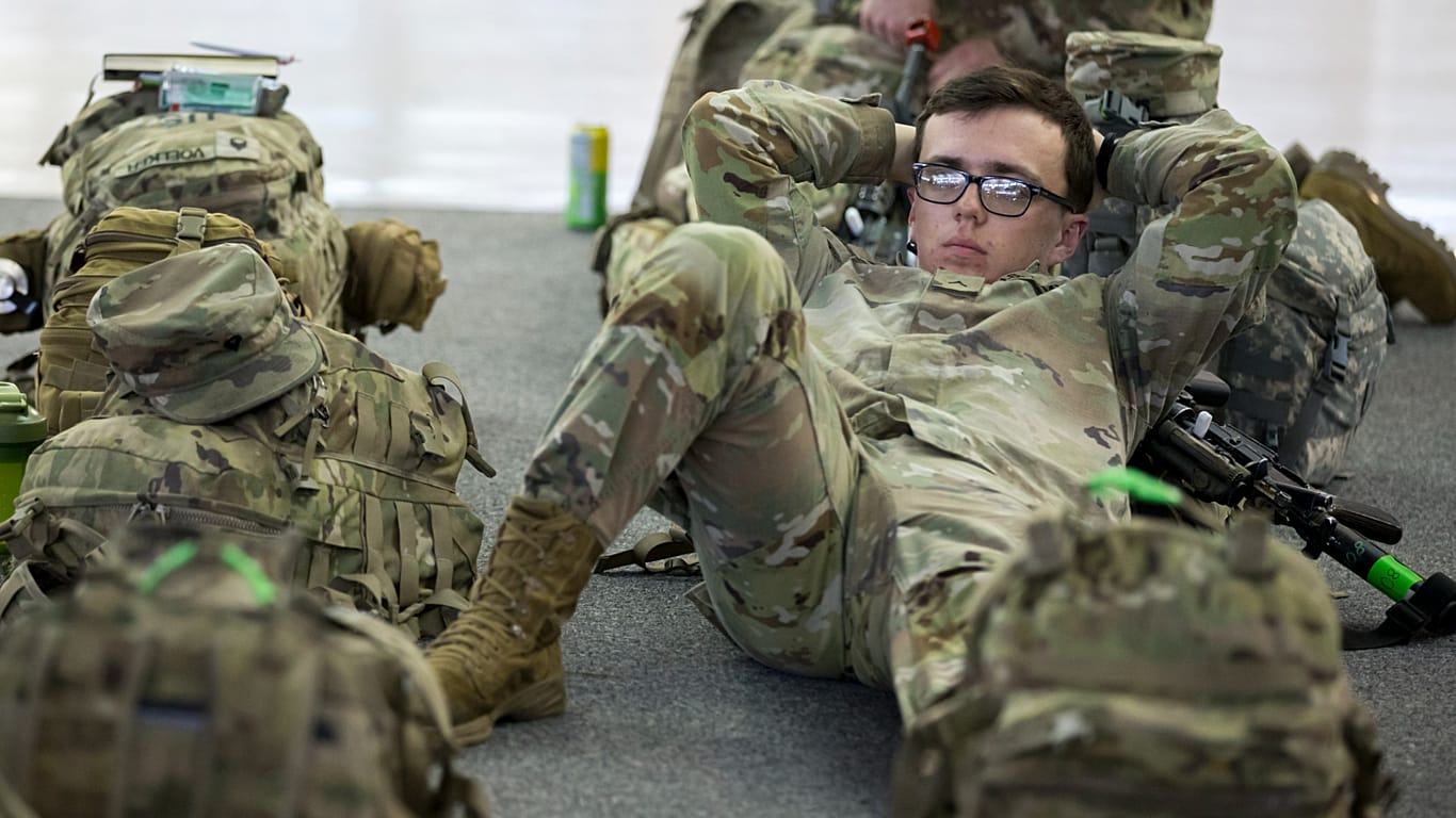 Government shutdown: US Army tells soldiers in Germany to go to the ...