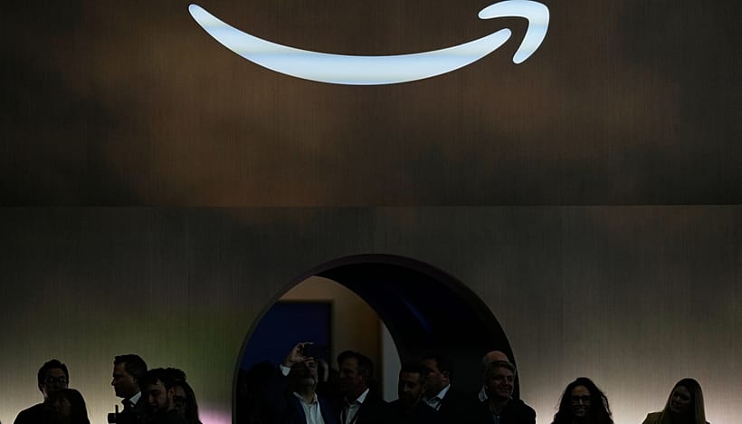 Amazon shares surge 13% on strong AI-driven cloud growth | Euronews