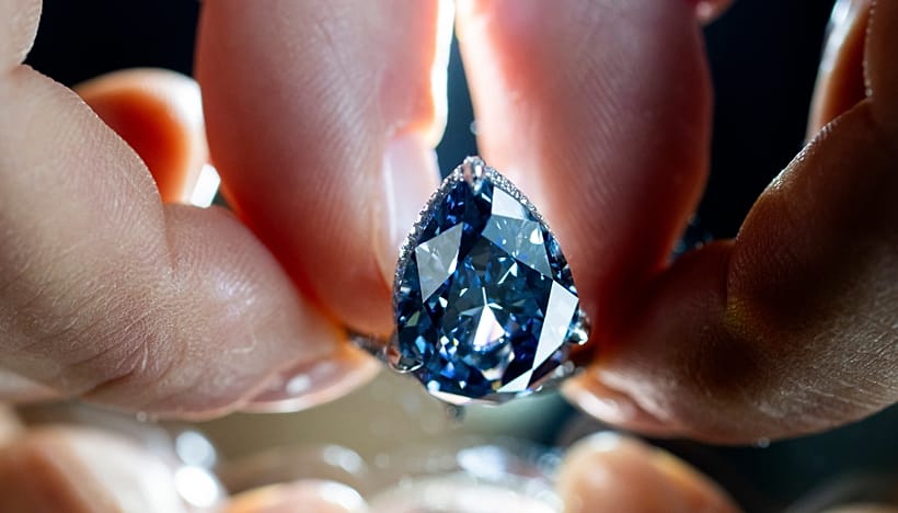 Video. Rare ‘Mellon Blue’ diamond expected to fetch up to $30 million ...