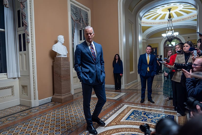 US Senate approves bill to end the shutdown, sending it to the House ...