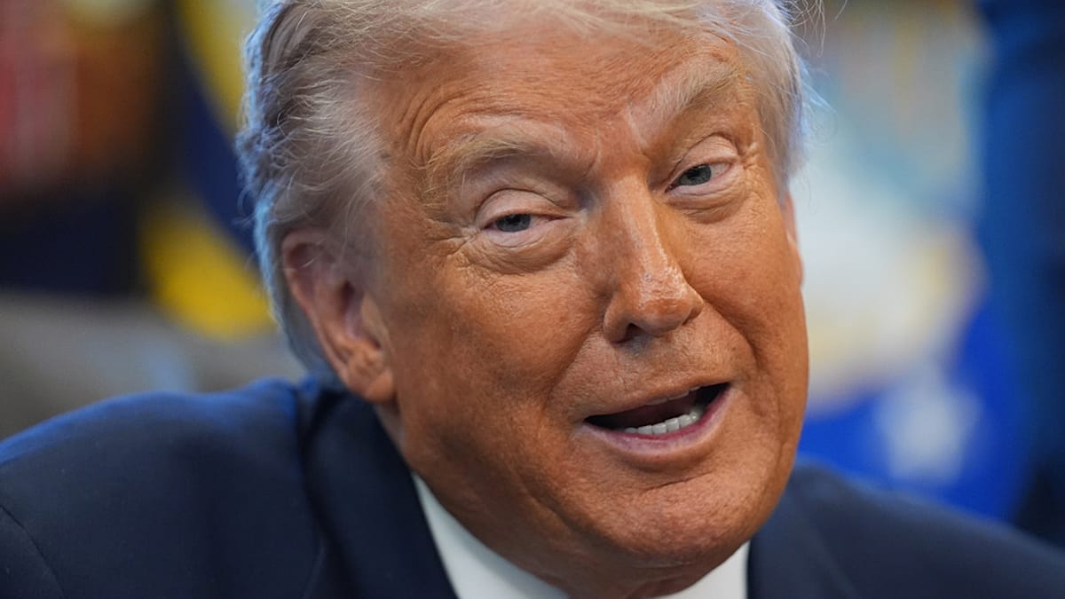 قبل لقائه بن سلمان غدًا.. ترامب يعلن عزمه بيع السعودية طائرات إف 35 ...