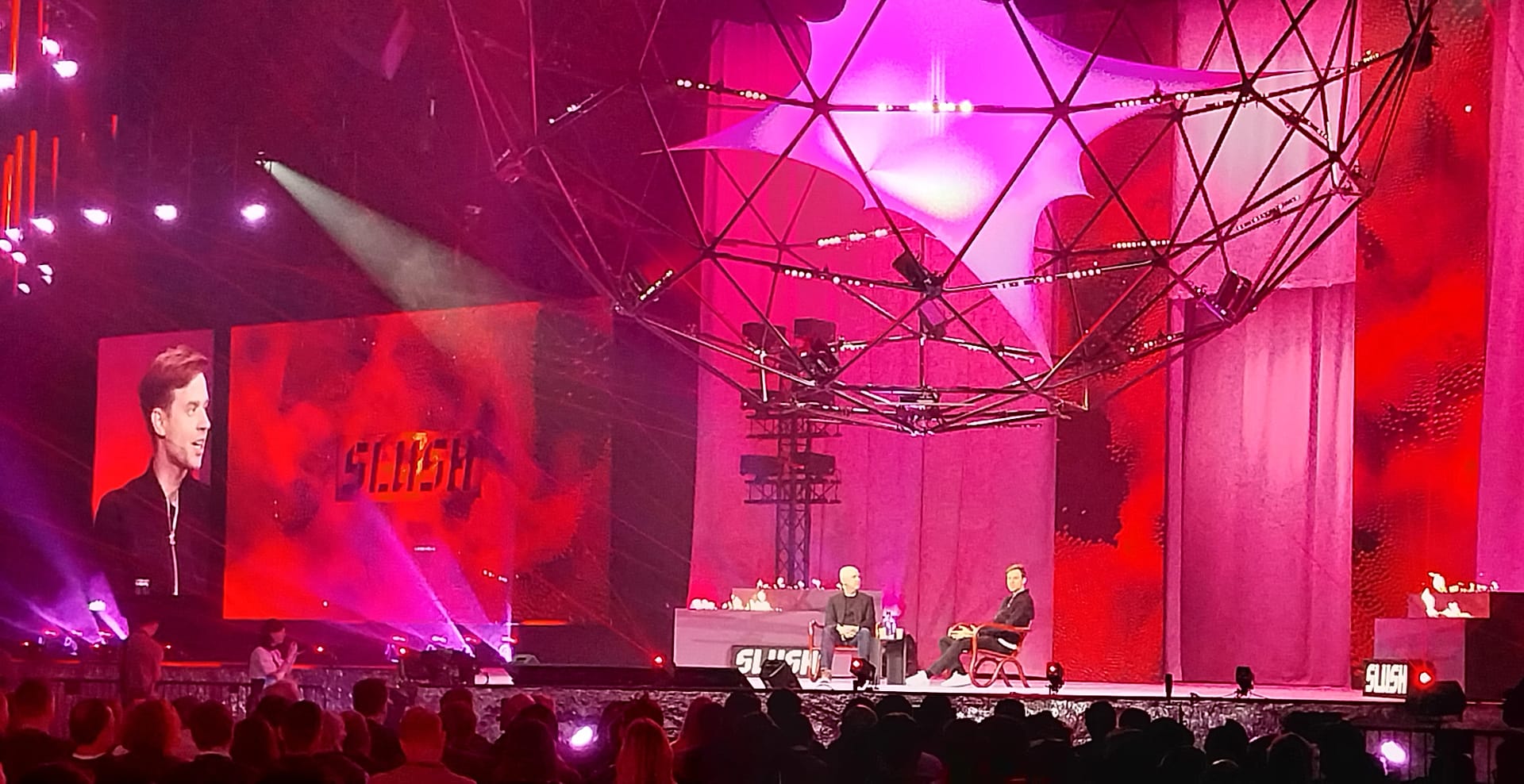 Still doubting Europe? Go to hell(sinki) - Slush '25 has opened its ...