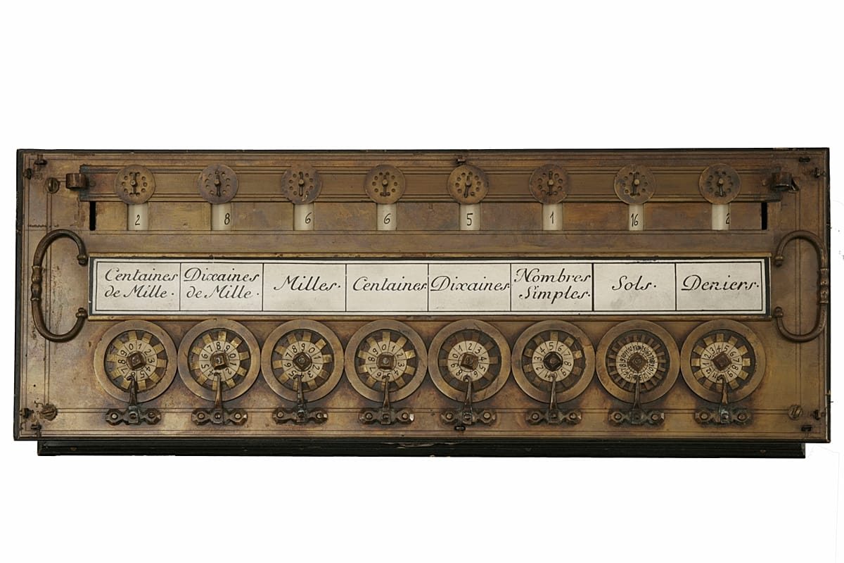 Christie's forcé de suspendre la vente de la machine à calculer créée ...