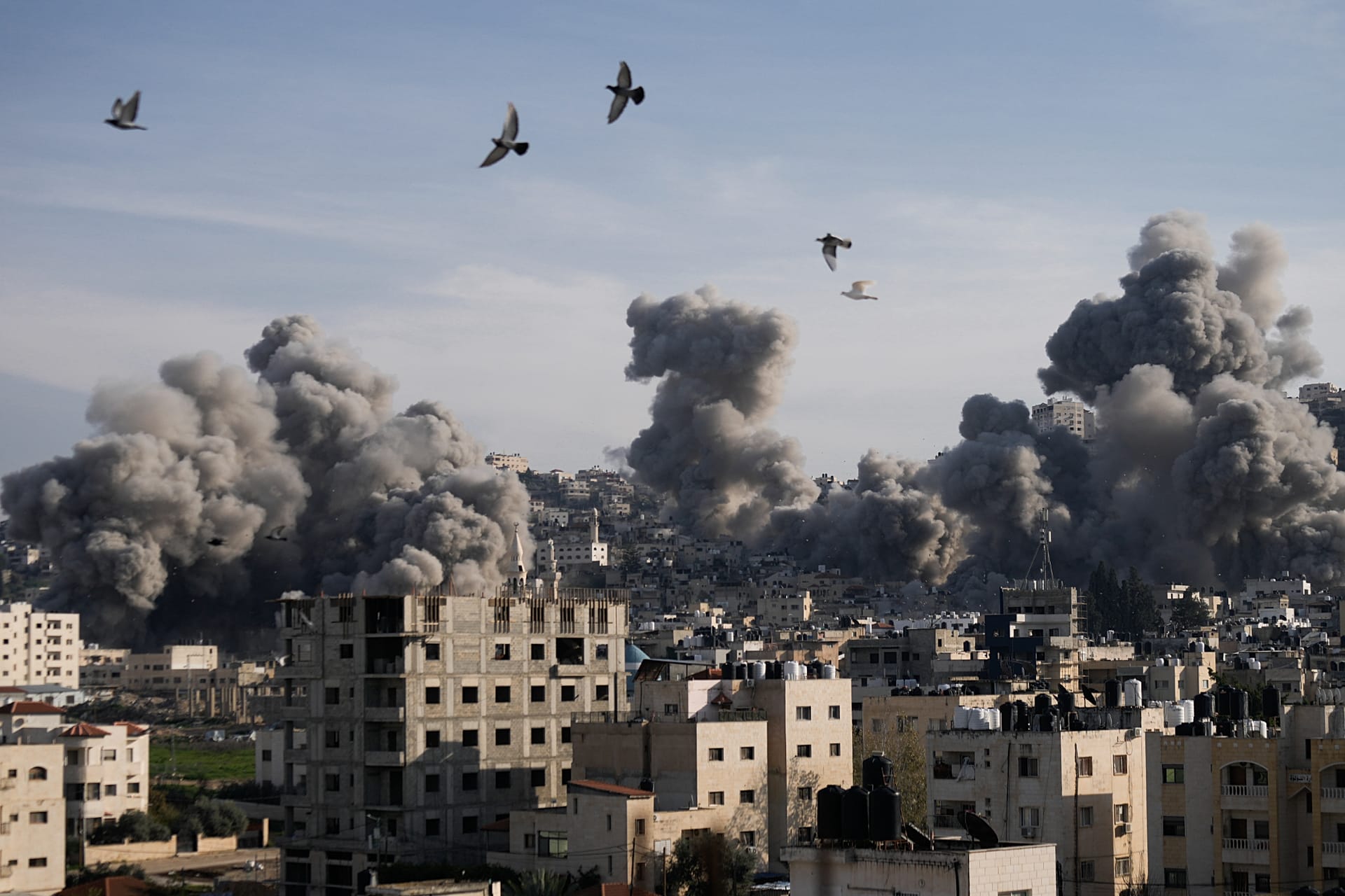 Denial of return by Israel to Palestinians in West Bank a war crime ...