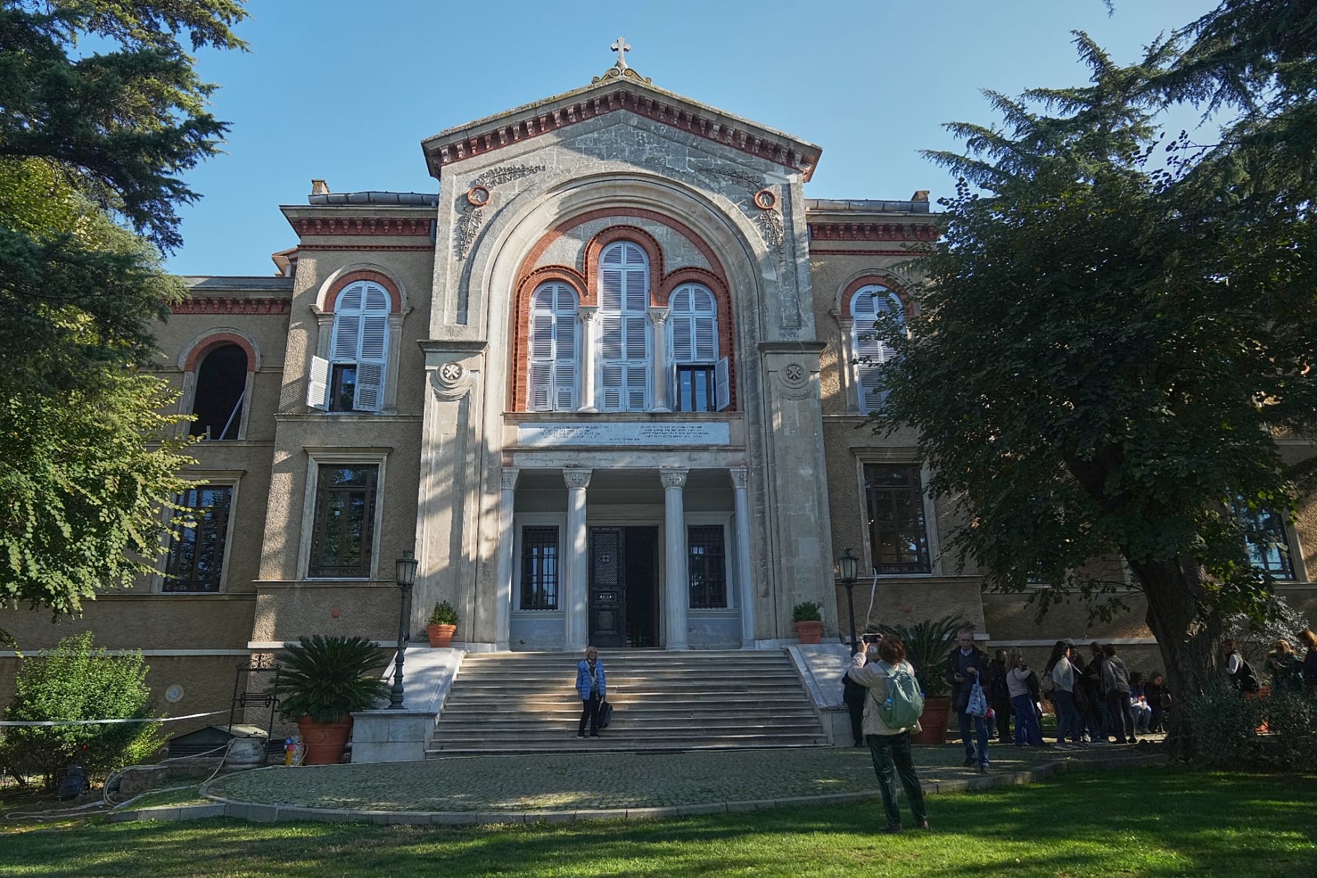 La melina turca per la riapertura di una storica scuola teologica greco ...