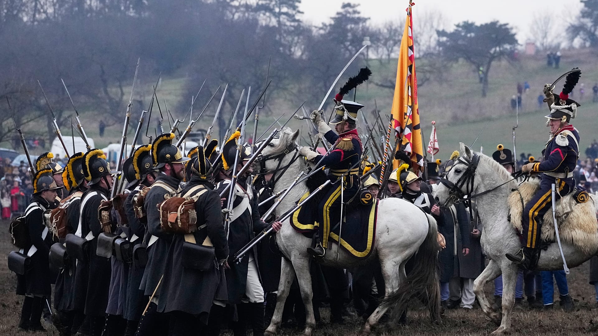 Video. Thousands gather in Czech Republic to re-enact Napoleon’s ...