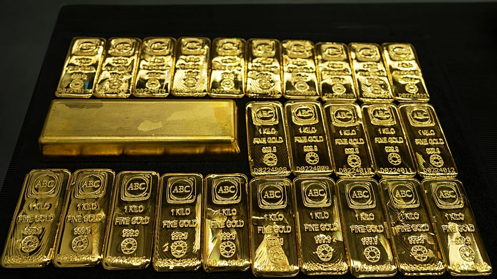 A historic year for gold: Could prices climb higher in 2026? | Euronews