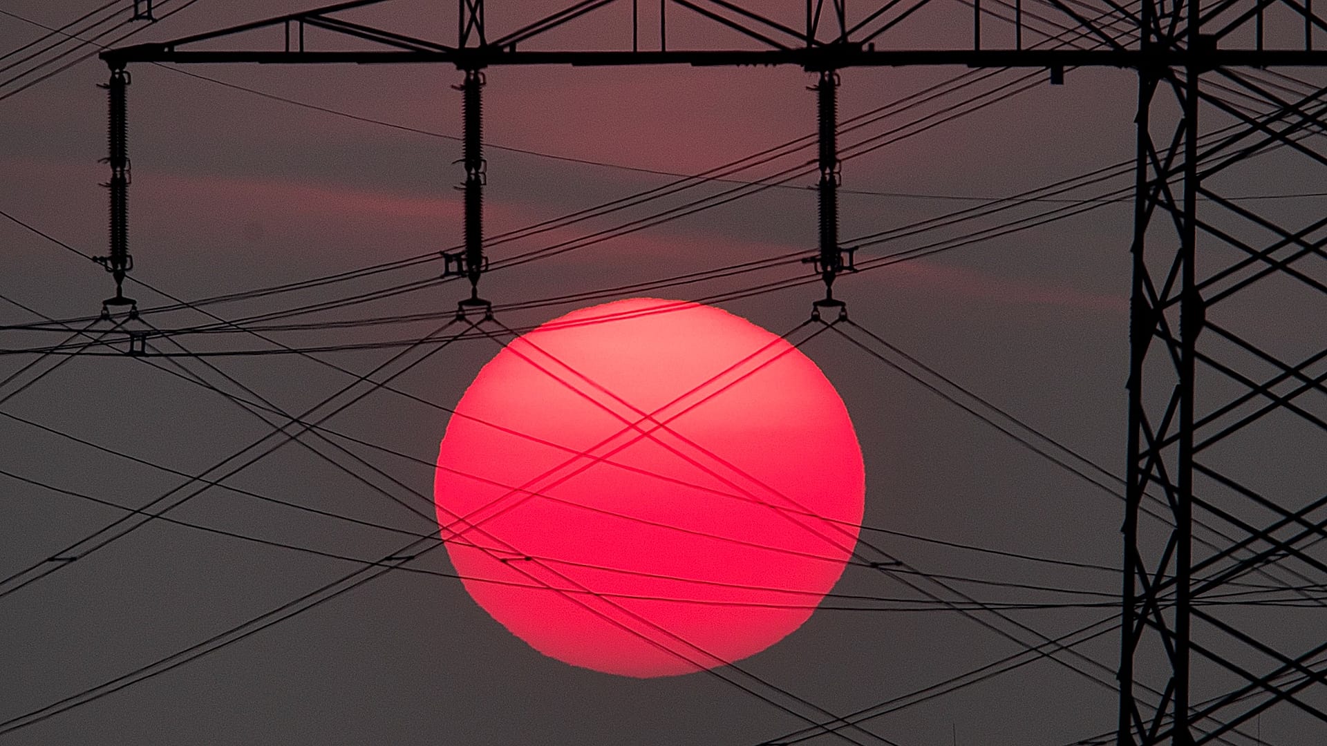 European Commission to open up energy infrastructure law to speed up ...