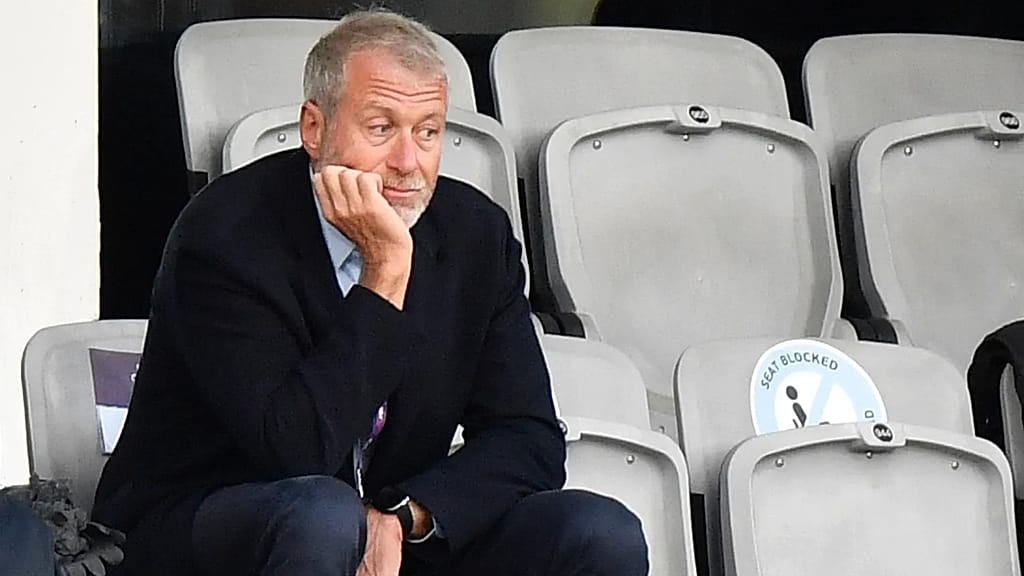 Video. UK to transfer €2.8bn of Abramovich’s Chelsea cash to Ukraine ...