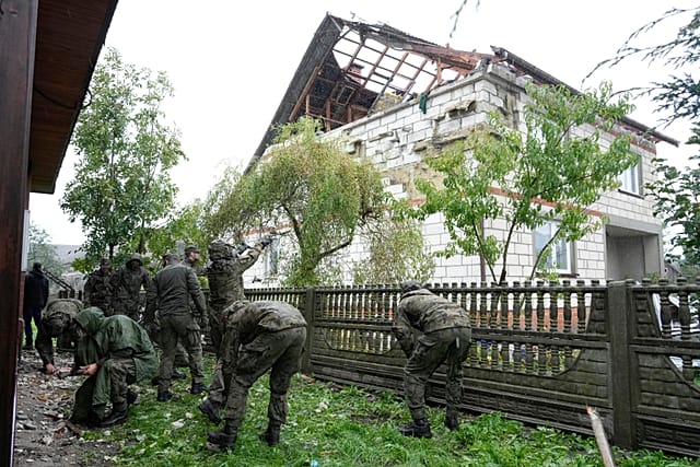 Russian border guards briefly cross into Estonian territory, foreign ...