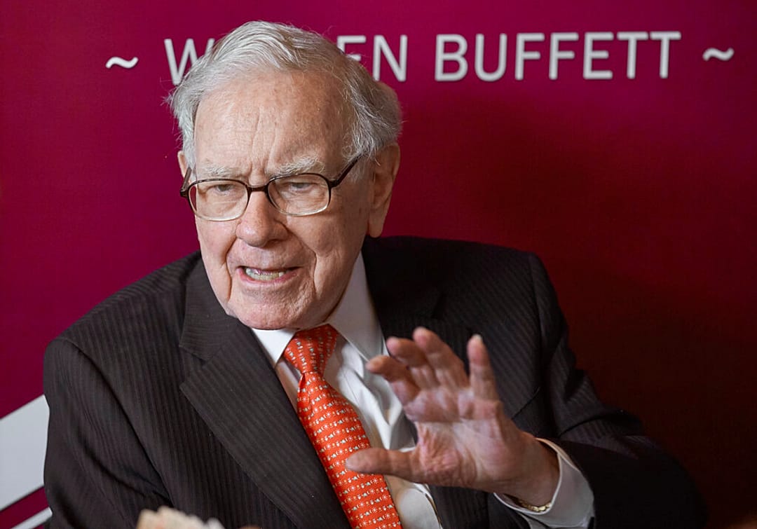Warren Buffett, ‘Oracle of Omaha,’ retires after 60 years in business ...