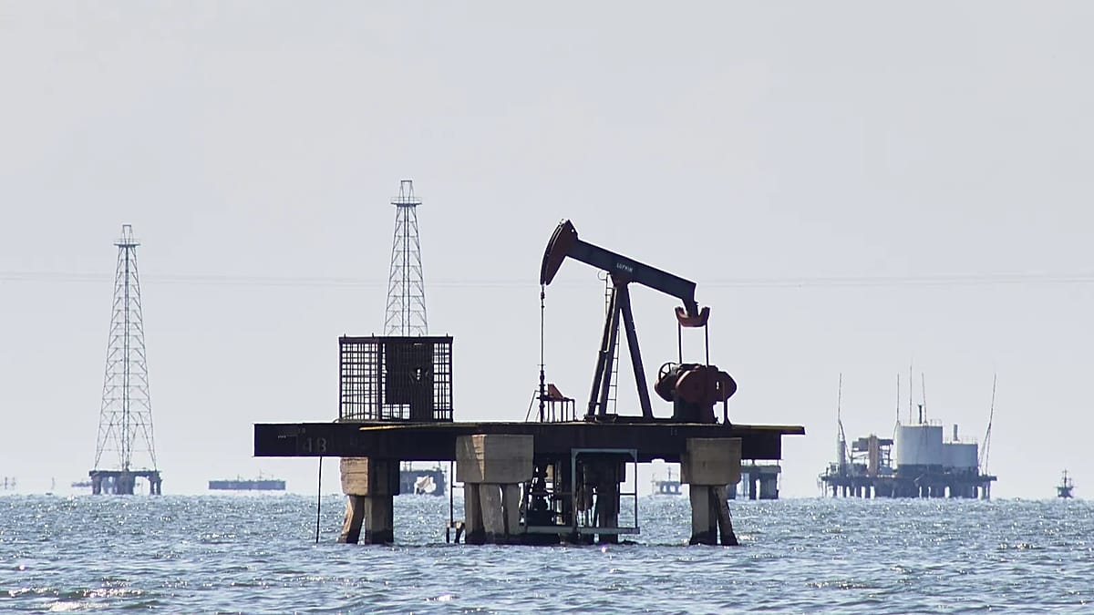 Trump diz que os EUA poderão governar a Venezuela e controlar o seu ...