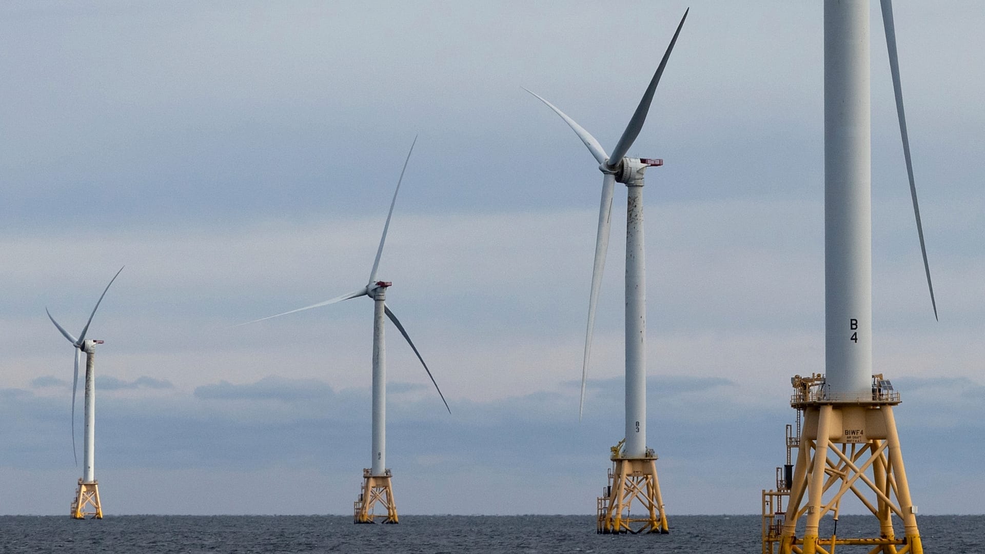 Ørsted up 5% as US judge clears restart of stalled US wind farm | Euronews