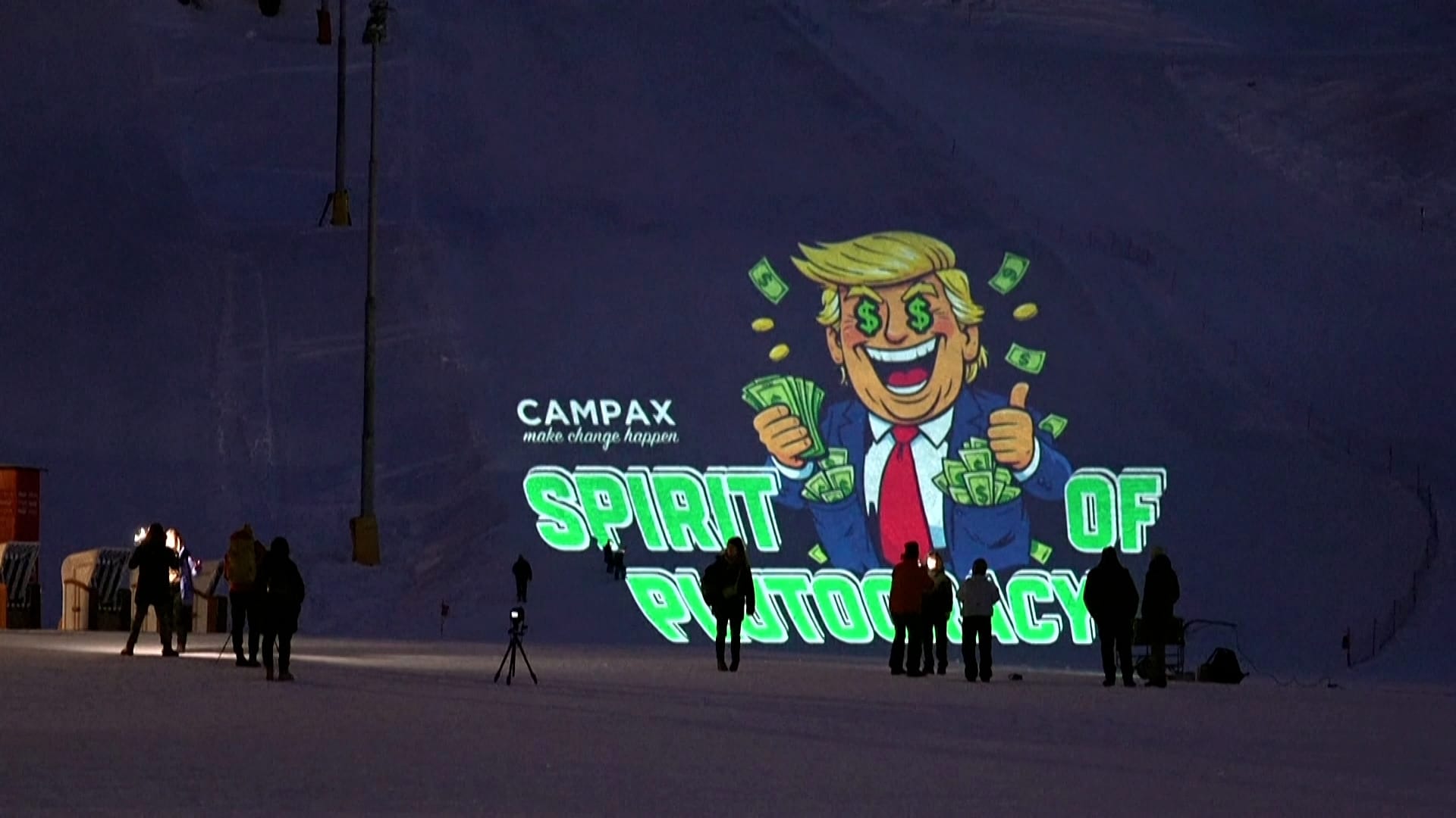 Video. Activists project satirical Trump image in Davos | Euronews