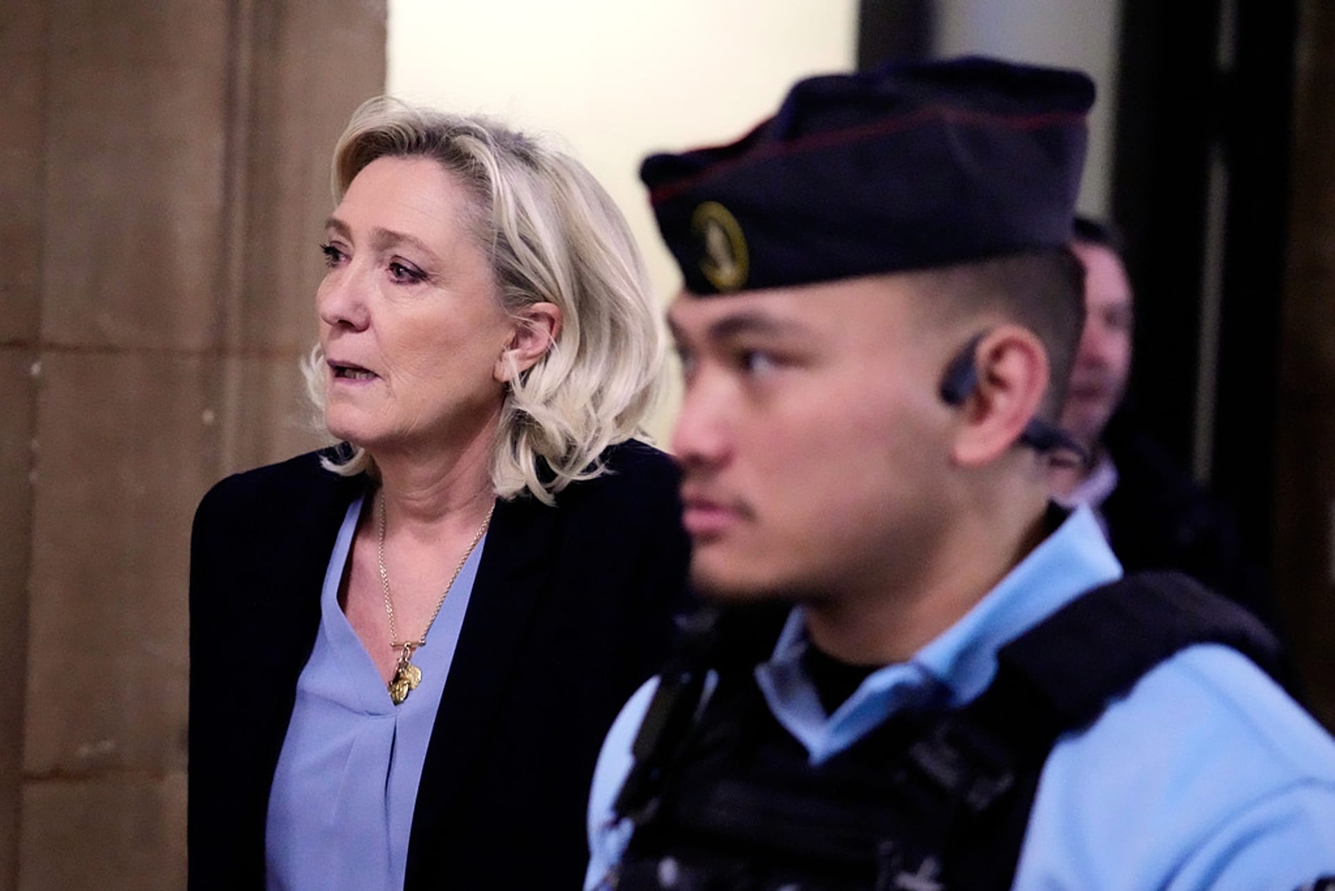 Marine Le Pen davanti alla Corte d’appello: l’udienza che può decidere ...