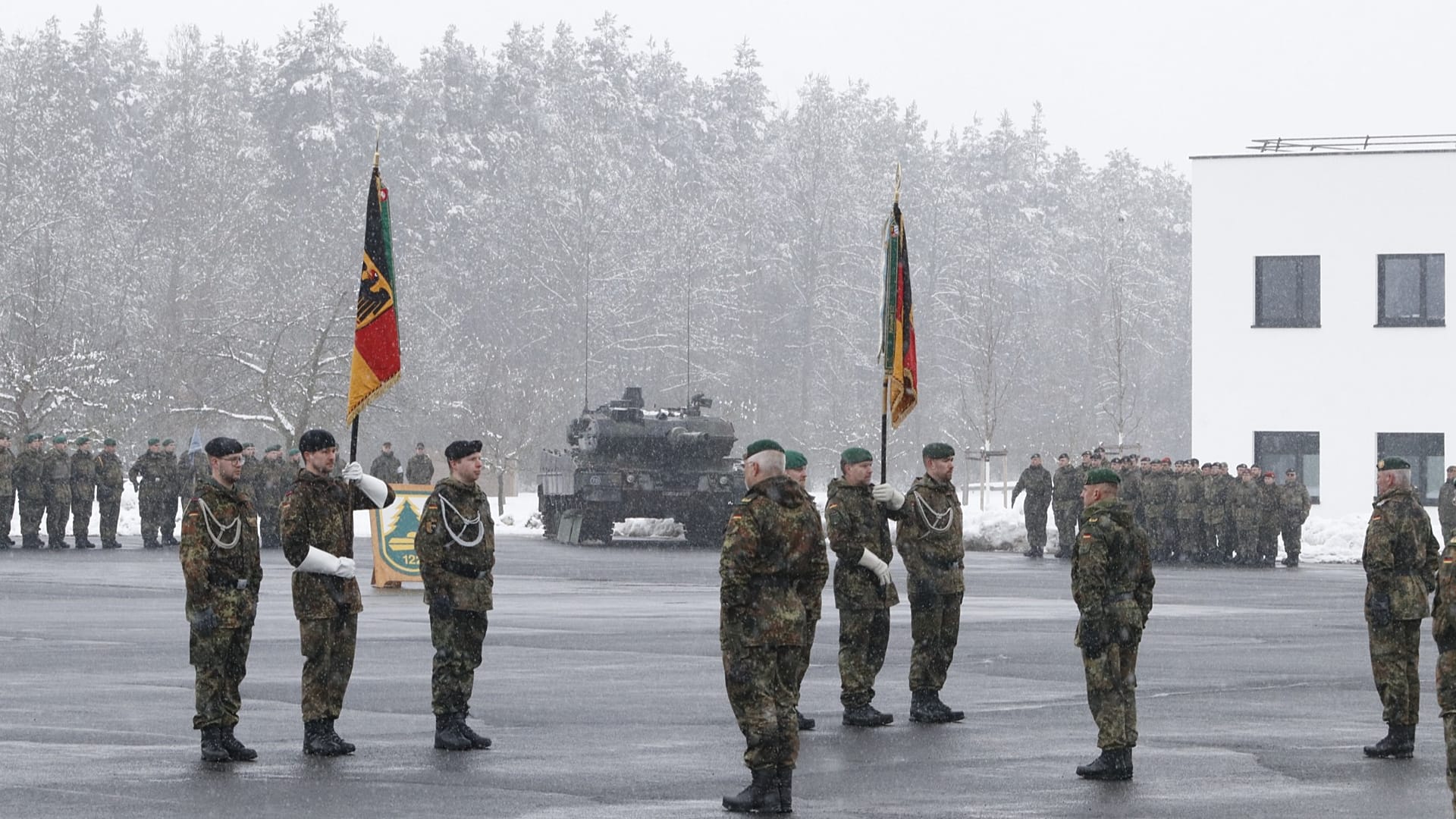 Germany stations army brigade in Lithuania amid Russian threat | Euronews