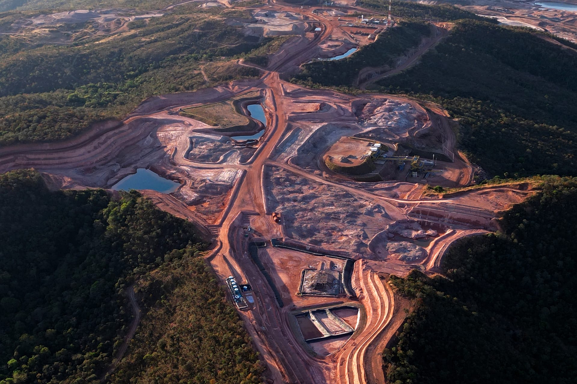 EU's climate goals at risk without China's critical raw materials, EU ...