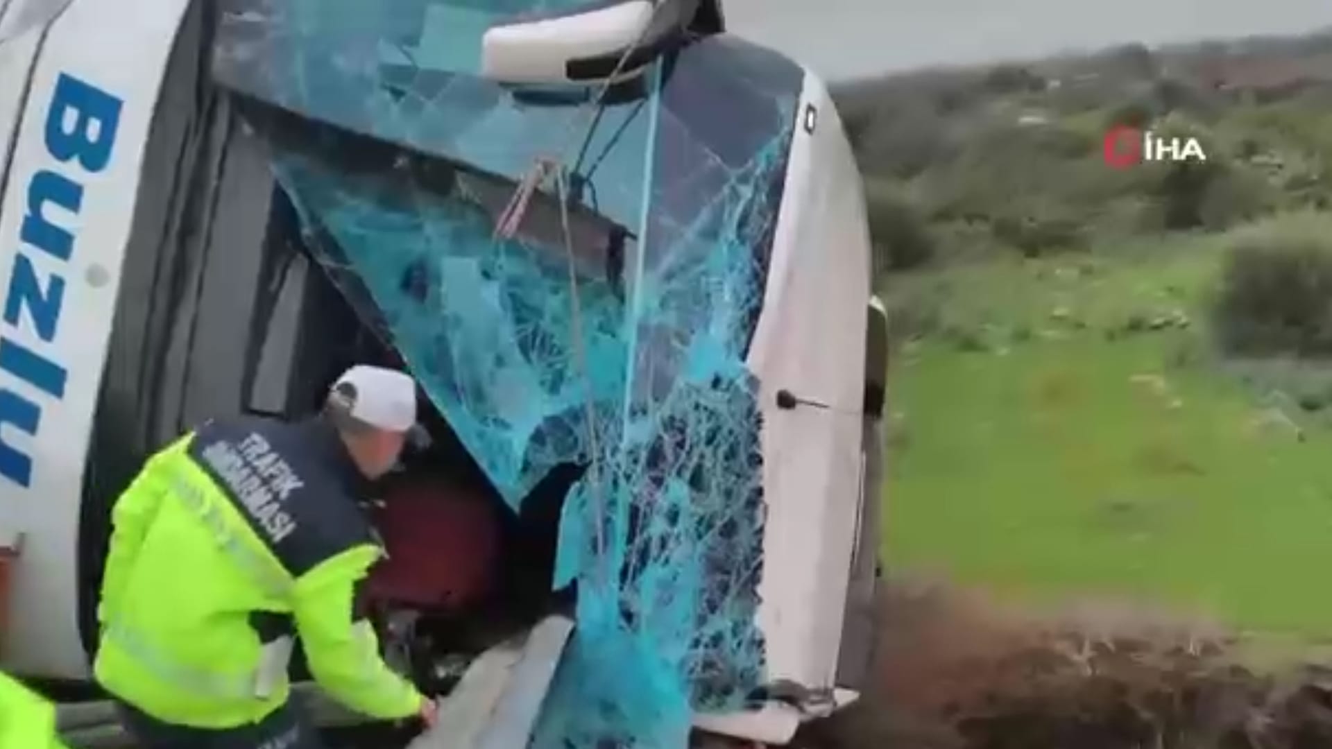 Intercity bus crash in Turkey kills nine and injuring seven | Euronews
