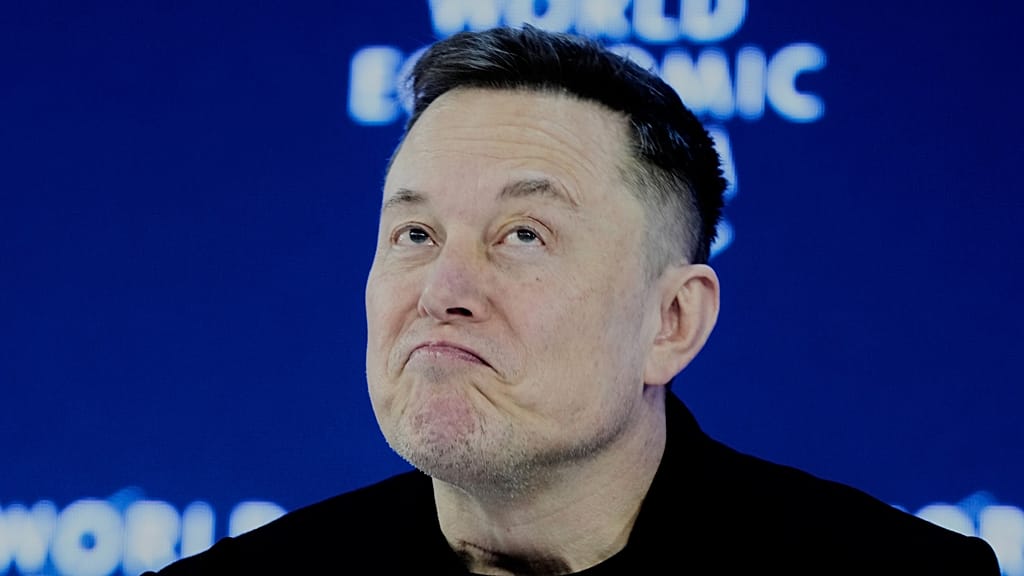 Why is Elon Musk taking aim at Christopher Nolan's casting decisions ...