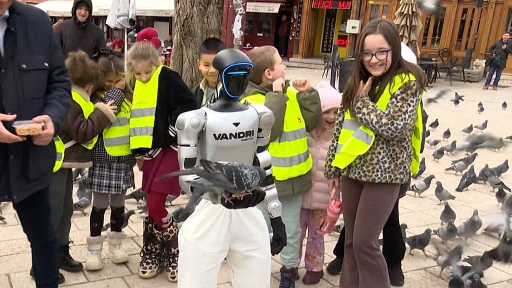 Video. Bosnia and Herzegovina unveils Roby, its first humanoid robot in ...