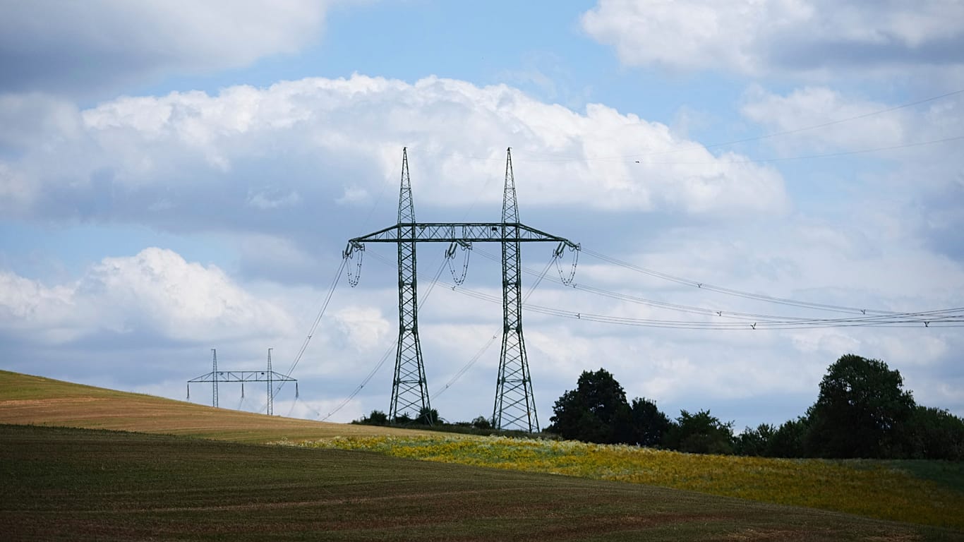 High carbon costs, negative energy prices: EU confronts electricity ...