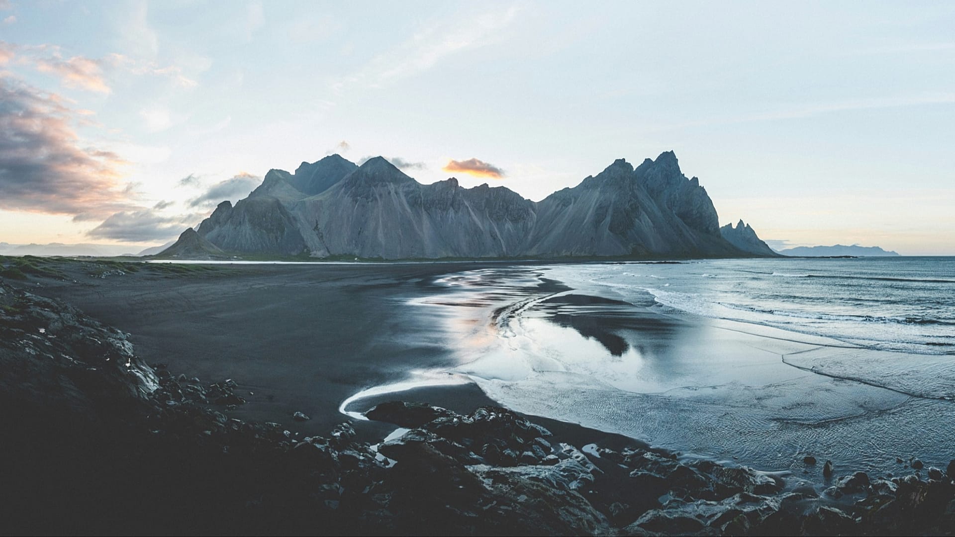 Iceland saw record temperatures last year. So why are scientists ...