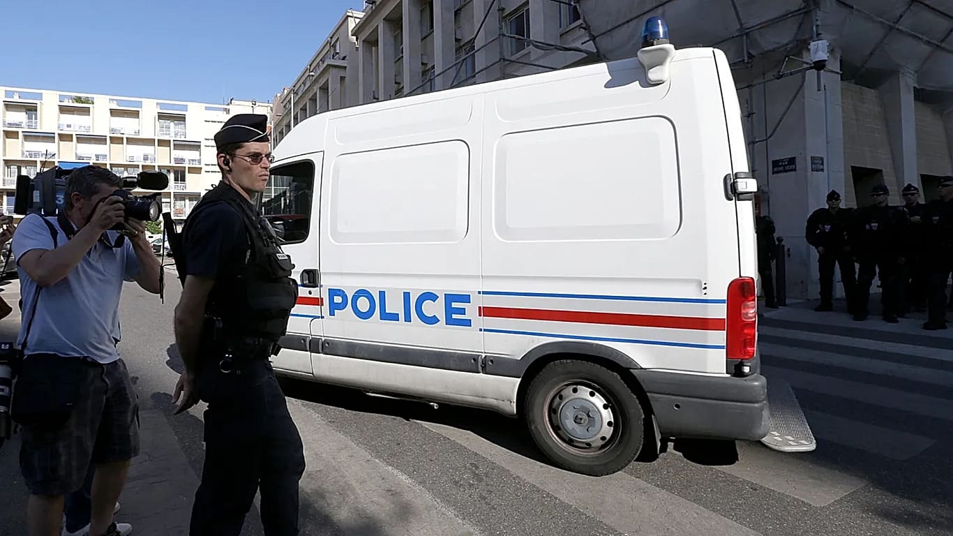 Eleven arrested over death of French far-right activist in Lyon as LFI ...