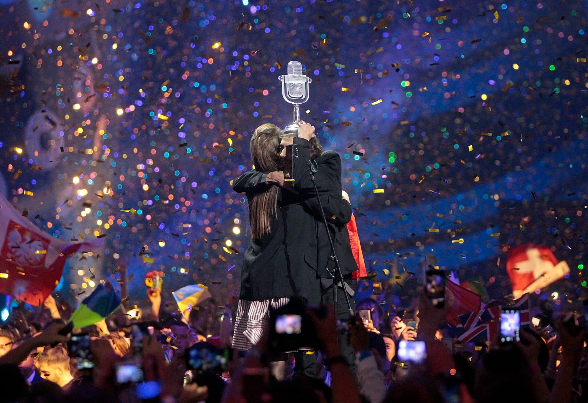 Rodzina Eurowizji: schronienie fanów Eurowizji w czasach kontrowersji ...