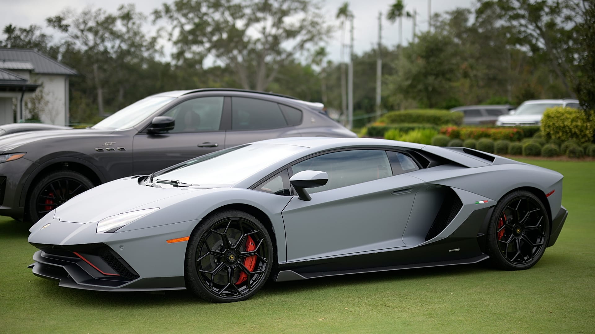 Lamborghini CEO says EV plans on hold due to weak luxury demand | Euronews