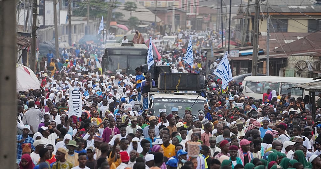 Le Nigeria fixe une nouvelle date pour les élections présidentielles