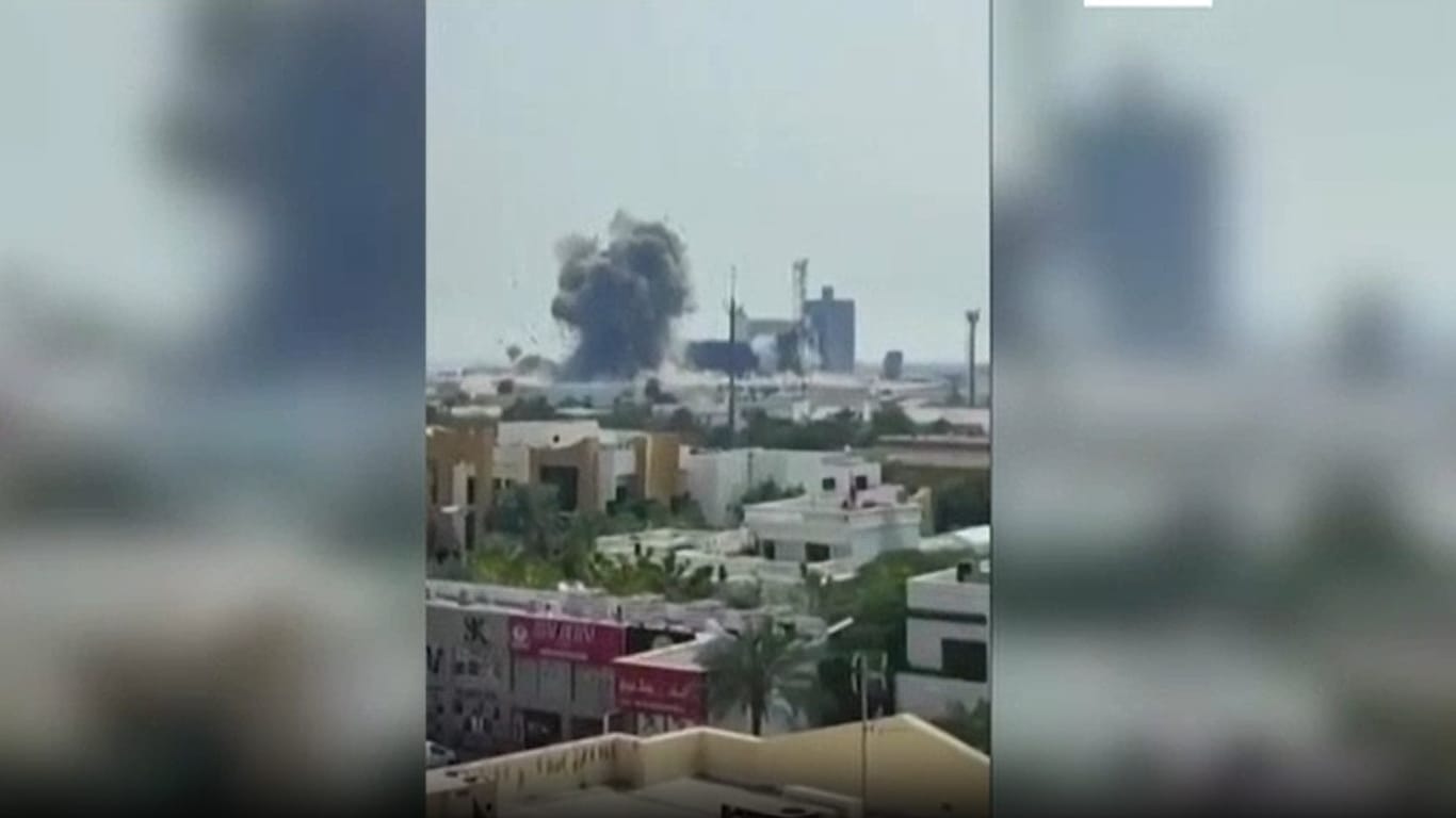 Video. Moment Iranian strike hits US military base in Bahrain | Euronews