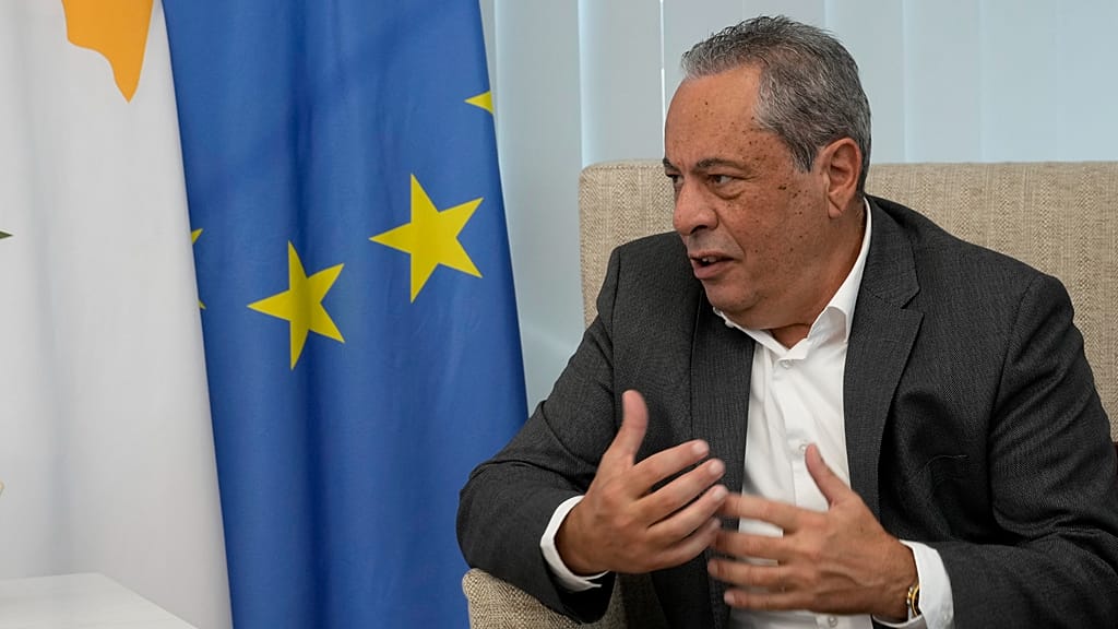 Η Κύπρος λαμβάνει την πρώτη χρηματοδότηση από το SAFE - €177,2 εκατ ...