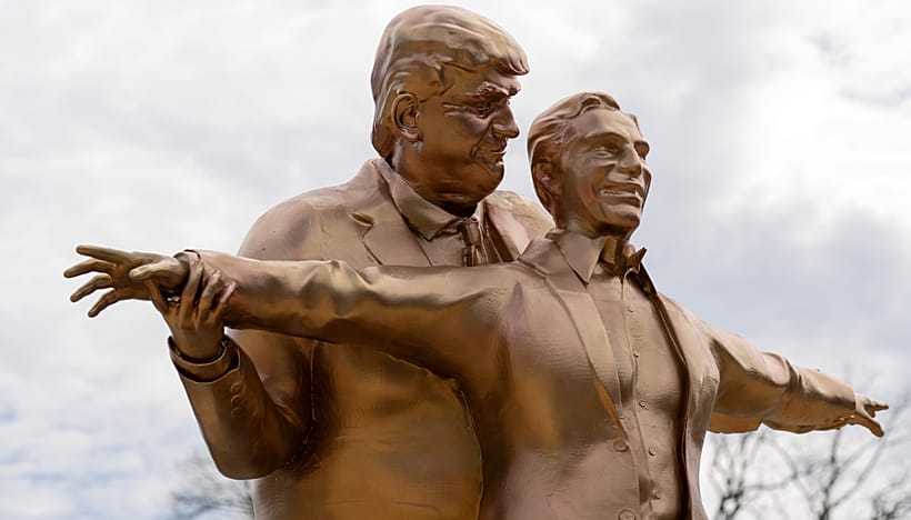 Vídeo. EUA: estátua de Trump e Epstein em pose do Titanic surge em ...