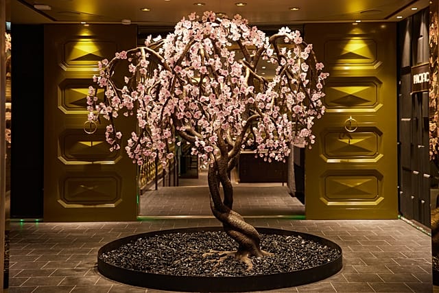 Picasso, Warhol and a Fabergé egg: How floating art became a staple on ...
