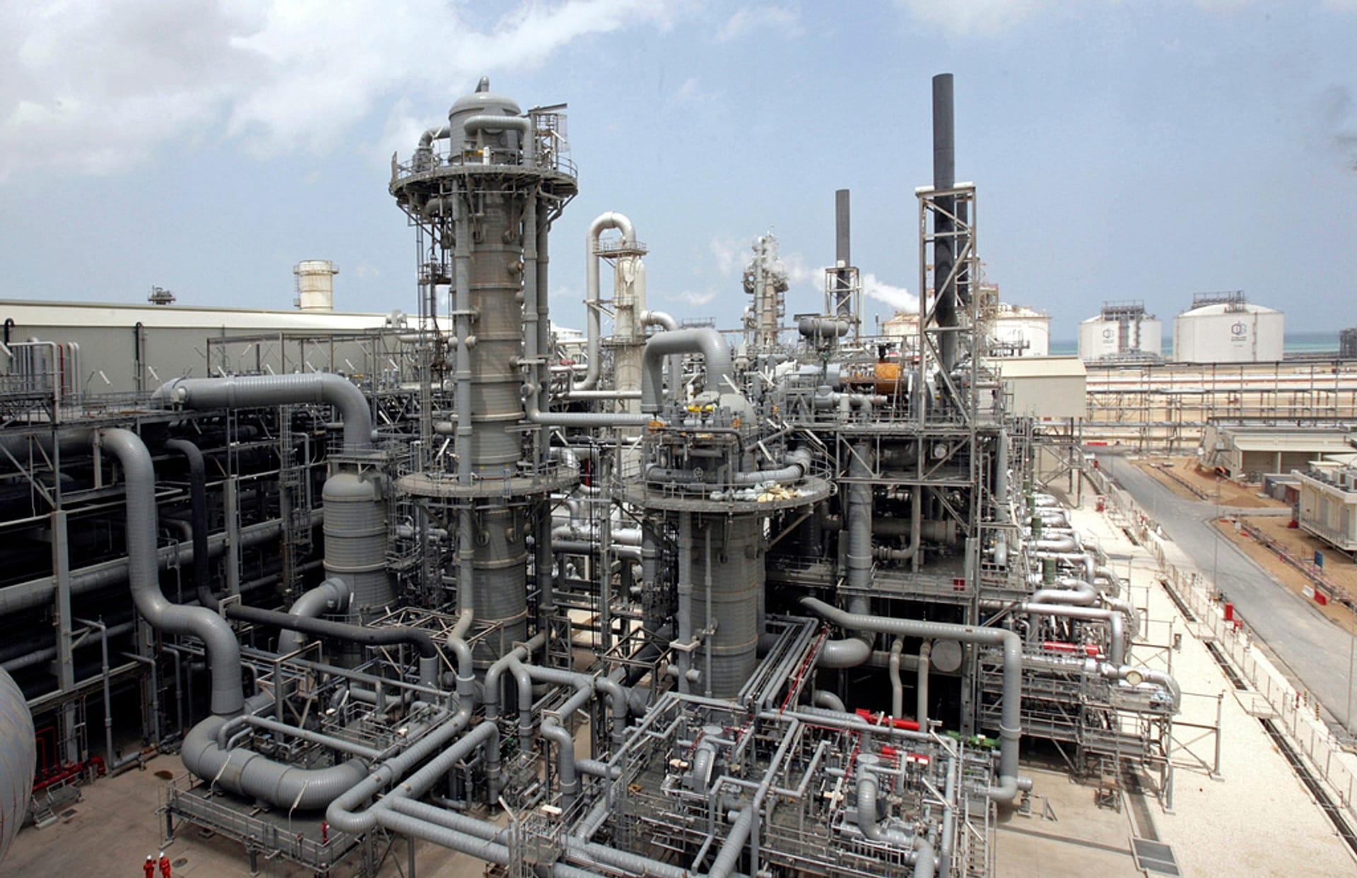 Trump threatens to 'entirely blow up' Iran's largest gas field if it ...