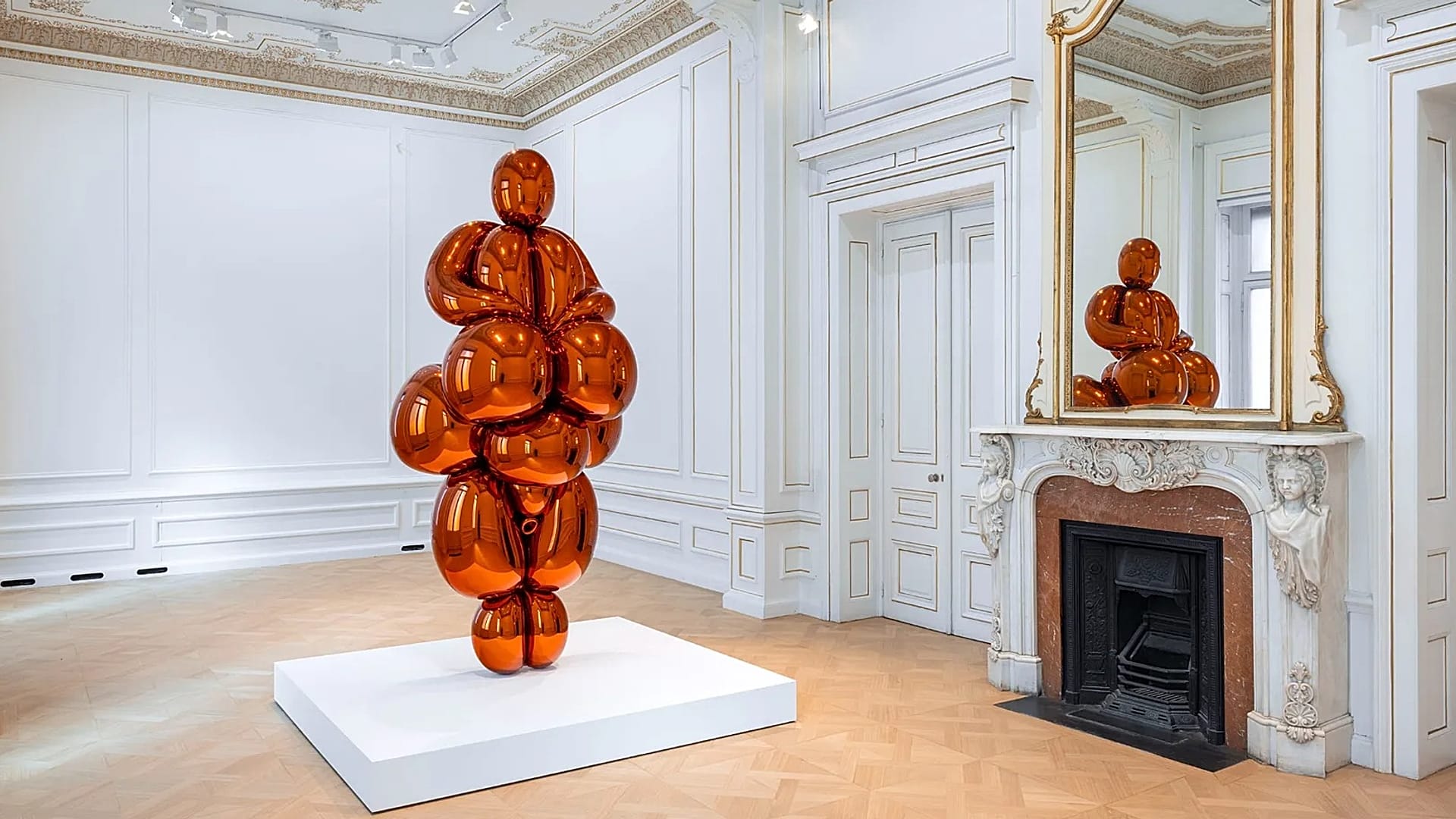 Exposition Jeff Koons à Athènes : "Le principal, c'est de nous accepter ...