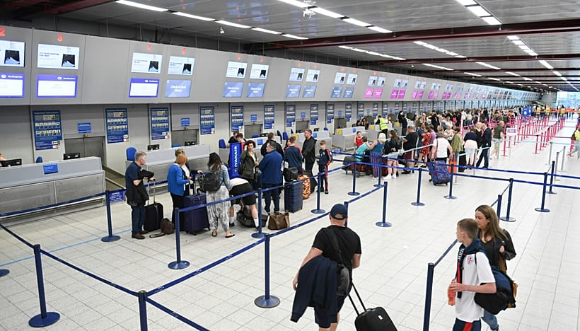 Iran war, strikes, EES: Why the number of people flying in Europe is ...