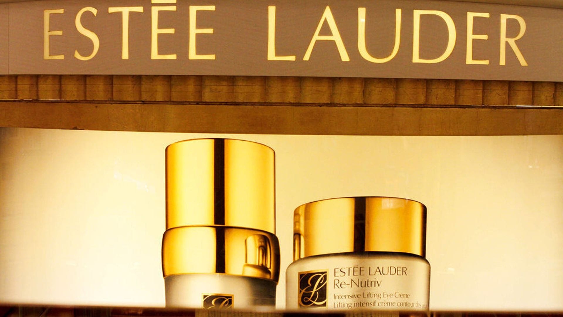Estée Lauder and Puig in €35bn merger talks to combine major beauty ...